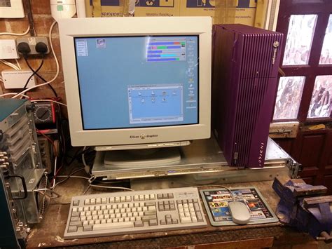 it s a unix system fsn 3d file browser from sgi running on sgi iris