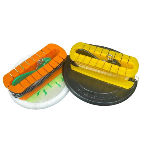 Diver Buddy Dipsy Diver Size 1 And Magnum Triple Threat Lures