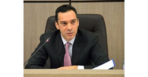 Бургас забрани да събират пари от родители в градини и училища