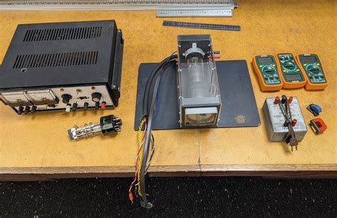 Phylabslabcoursesphys 120130 Wiki Homewinter Experimentselectric Fields Iiacceleration