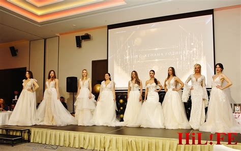 Бизнес жена на годината Бизнес на високи токчета Видео