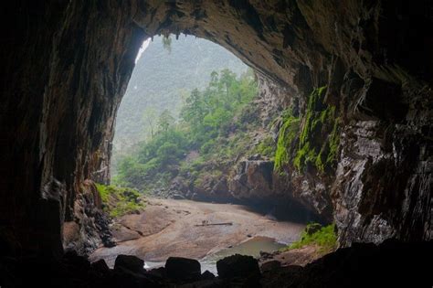 A Photo Journey Inside Hang Son Doong The World S Largest Cave NOMADasaurus