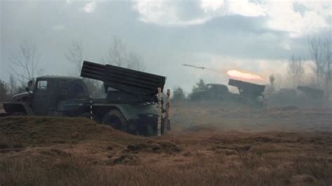 Коли окупант чує що працює українська артилерія все про що він думає як вижити За ці 25