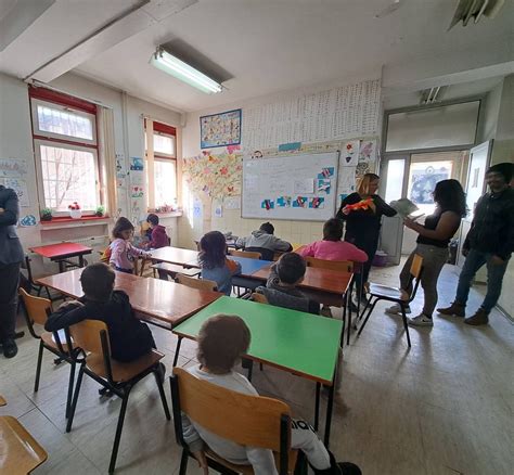 Lions Macedonia On Twitter Во Шуто Оризари има еден дневен центар за деца од улица во кој учат