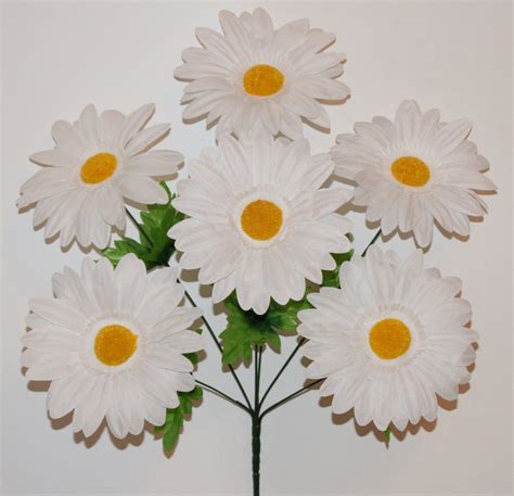 Искусственные цветы Ромашка белая 6 ка R 1735 ИСКУССТВЕННЫЕ ЦВЕТЫ ПИОН