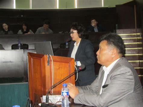 “Гадаад хүнд Монгол хэл заах онол арга зүйн асуудал” эрдэм… Монгол Улсын Их Сургууль