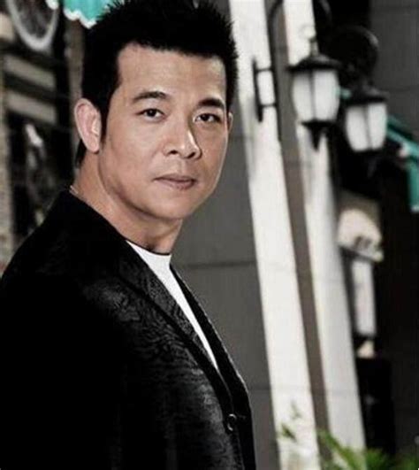 張子強信服此人，分他1億，沒料想他私扣2億，最後還捅張子強一刀 每日頭條
