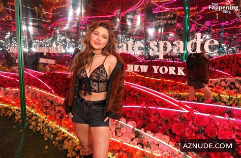 Sammi Hanratty Stuns In Sexy Lace Top At Coachella Event Aznude
