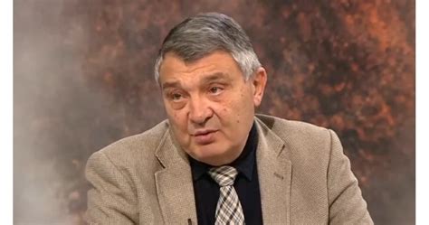 Николай Свинаров Краят на войната в Украйна е все по далеч