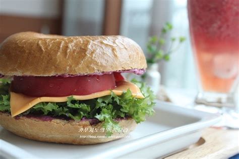 웰빙브런치 토마토 베이글샌드위치