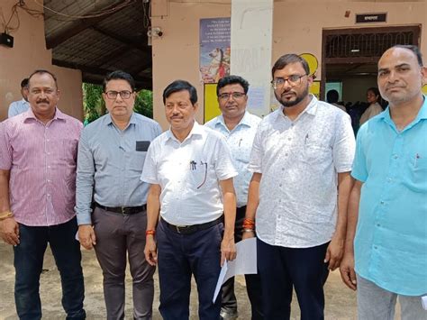 Dispute Over Teacher Rationalization In Jashpur जशपुर में शिक्षक युक्तियुक्तकरण पर विवाद