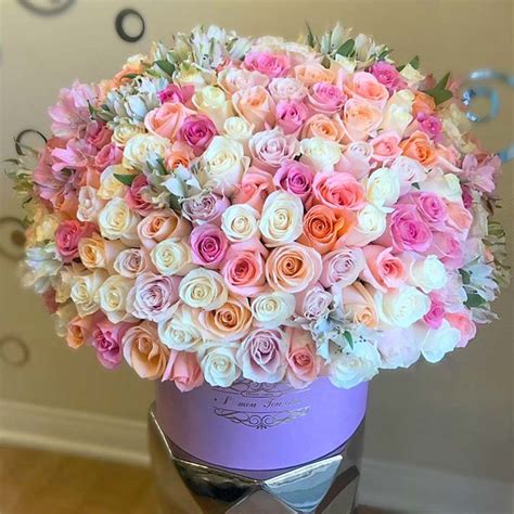 سبد گل قسطی