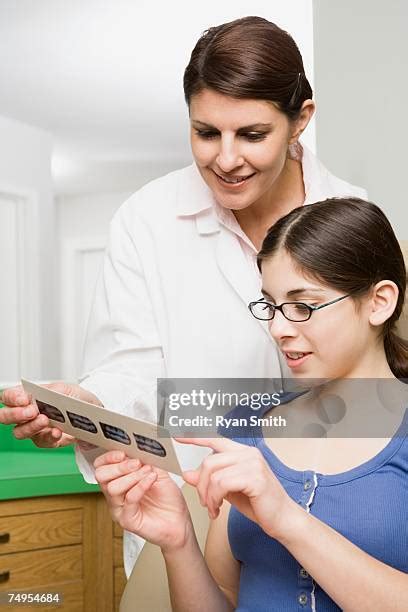 Master Violet Ray Photos And Premium High Res Pictures Getty Images