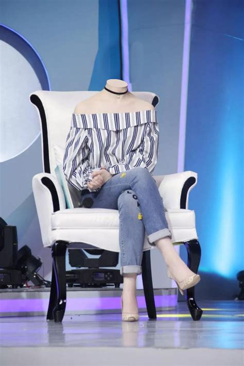 Headless Girl 47 By Memelosky1014 On Deviantart