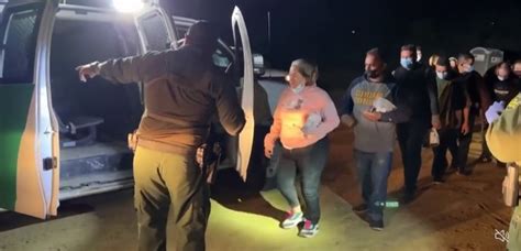 미국 캘리포니아 상원 불체자에게도 실직 수당 지급 법안 논의