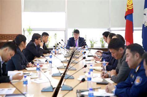 Ковидын үеийн халдвар хамгааллын дэглэмийг мөрдөж ажиллахыг чиглэл болголоо Улаанбаатар Пост