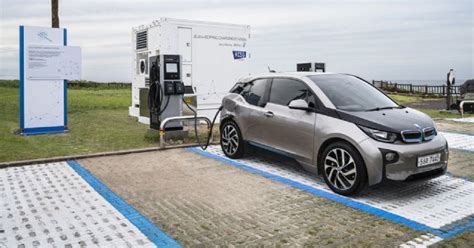 Bmw 코리아 아시아 첫 중고 배터리 재활용 전기차 충전소 구축