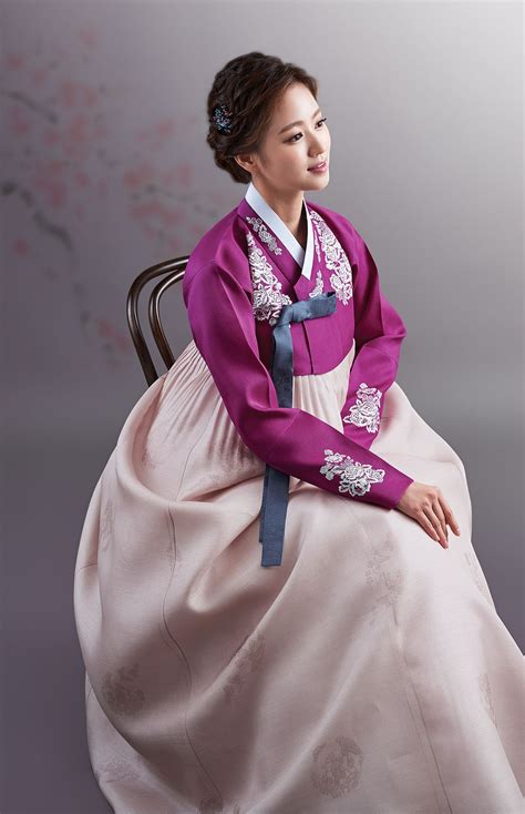 Hanbok에 있는 핀