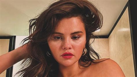 Selena Gomez Nearly Suffers Major Wardrobe Malfunction As She Rocks