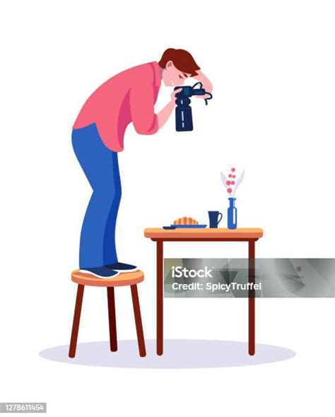 전문 사진 작가 의자에 앉아 서빙 테이블사진을 찍는 여성 포트폴리오 잡지에 대한 여성 사진 식사 카페 메뉴 취미 또는 음식 블로그 벡터 컨셉을 위한 사진 음식에 대한 스톡