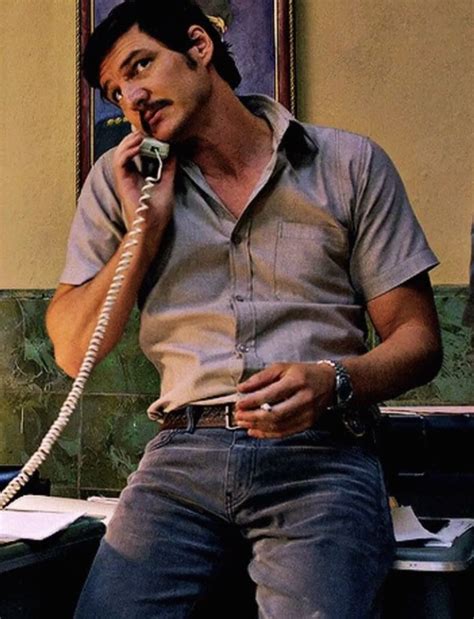 Pin By Aniger Draconia On Mando Pedro Pascal Pedro Photo Editing