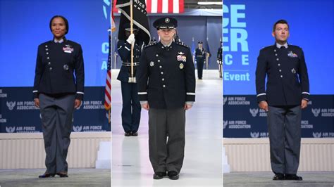 The Space Force Cant Get Its Guardians Their Own Dress Uniforms