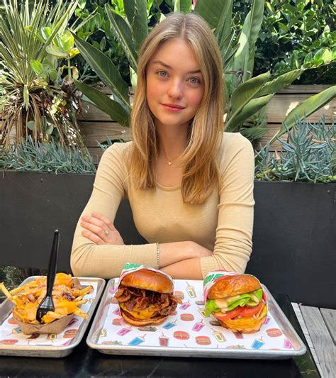 Willow Hand Willow Hand Angels Of Victorias Secret Angels Of