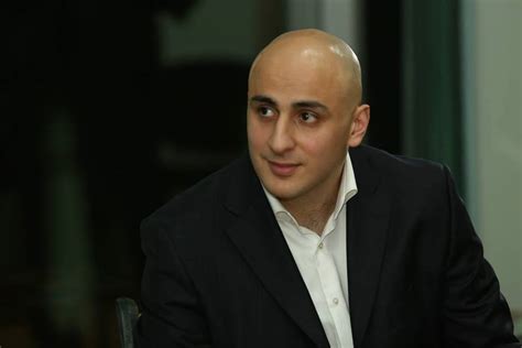 ნიკა მელია თბილისის მუნიციპალიტეტის არსებული საათი 4 საათით ჩამორჩება