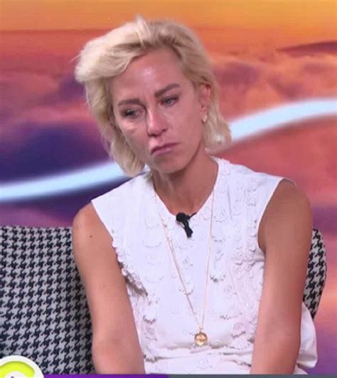 Красимир Нана Гладуиш със сълзи в очите „Най голямото чудо е че още съм жива“ ВИЖ в първия