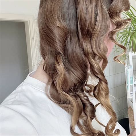 Locken Mit Socken So Bekommt Ihr Traumlocken über Nacht Cosmopolitan