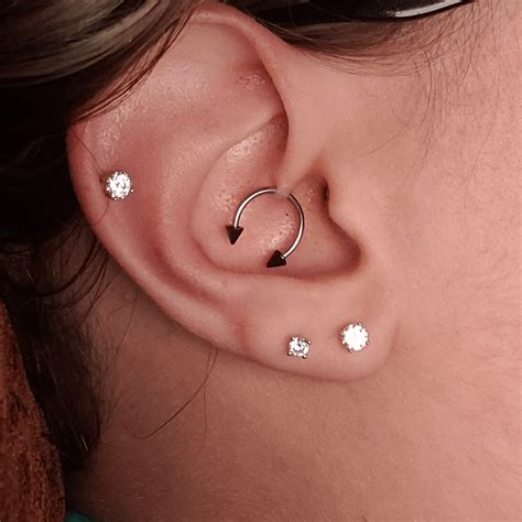 Is My Daith Piercing Too Shallow I Feel Like It Is Since You Can See The Bar Through The Skin