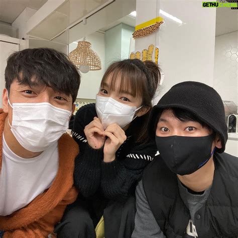 Park Jin Joo Instagram 🧡🖤 Gethu Cinema