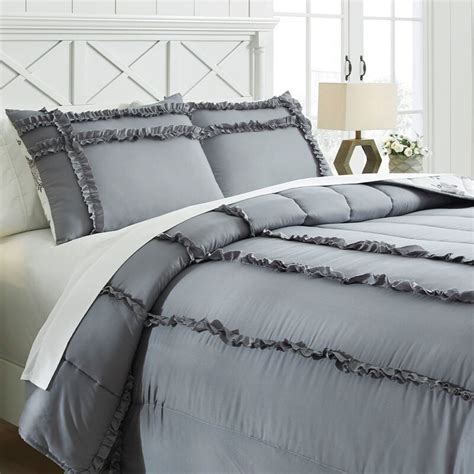 Meghdad 3 Piece Full Comforter Set
