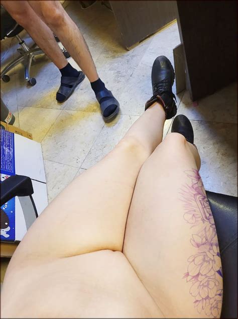 منشی تن مرمر و وظیفه شناس