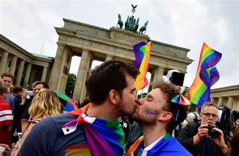 These Countries Legalised Same Sex Marriage In 2017 Pinknews