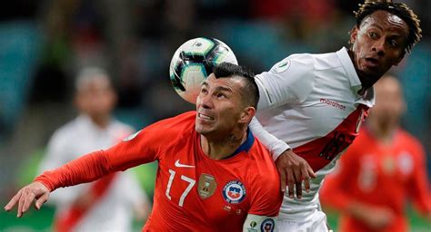 Perú Vs Chile Posibles Alineaciones De Juan Reynoso Y Eduardo Berizzo