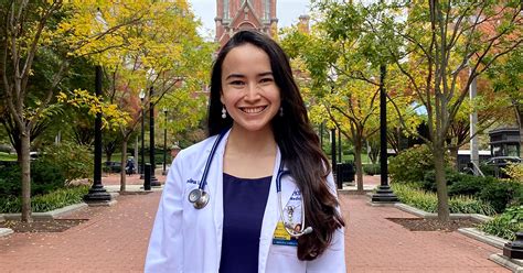 Johns Hopkins Medical Student Association Provides Free Sex Ed In