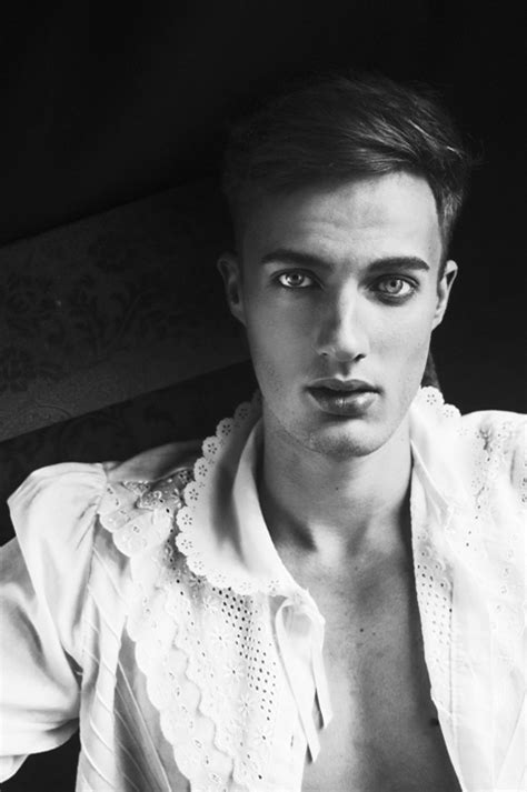 Daniel T Quest Artists Models