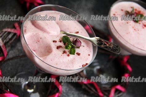 Молочный коктейль с клубникой без мороженого 7 фото в рецепте