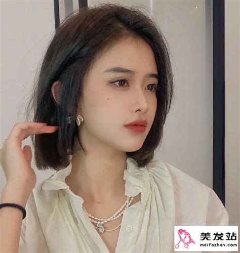 齐脖短发发型图片学生 简单利落又超显气质女生短发 美发站