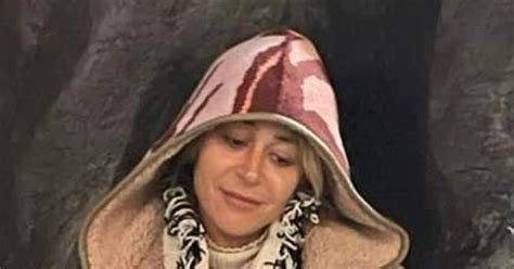 Et بالعربيبعد إخلاء سبيلها، منة شلبي تعود إلى منزلها وأشرف زكي في