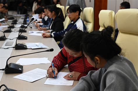 Герман улсад суралцах хүүхдүүдтэй гэрээ байгууллаа