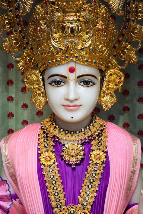 Download Shankar Bhagwan Shiva Statue Wallpaper