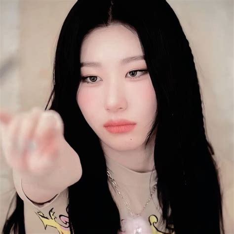 Pin on ITZY ៸៸ㅤ Repost