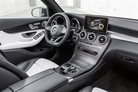 2019 Mercedes Benz Glc X253 Specs Performance And Photos Autoevolution