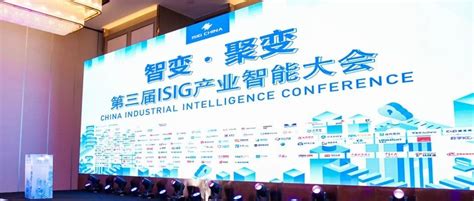 Lowcode低码时代 关注中国低代码（lowcode）无代码零代码领域，包括行业研究、市场报告、技术选型和媒体报道，推进低代码的技术普及、生态建设发展和产业应用，重塑it开发和自动化的未来。