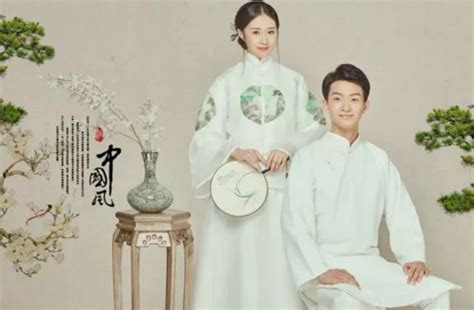 婚纱照风格流行的婚纱照风格有哪些 360新知