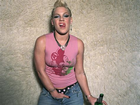 Pink Singer Wallpapers Wallpapersafari