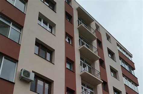 МРРБ предостави средства на 6 общини за саниране на последните 48 блока по Националната програма