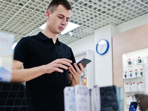 Top 10 Challenges Of Iot Implementation In Retail Industry Finoit